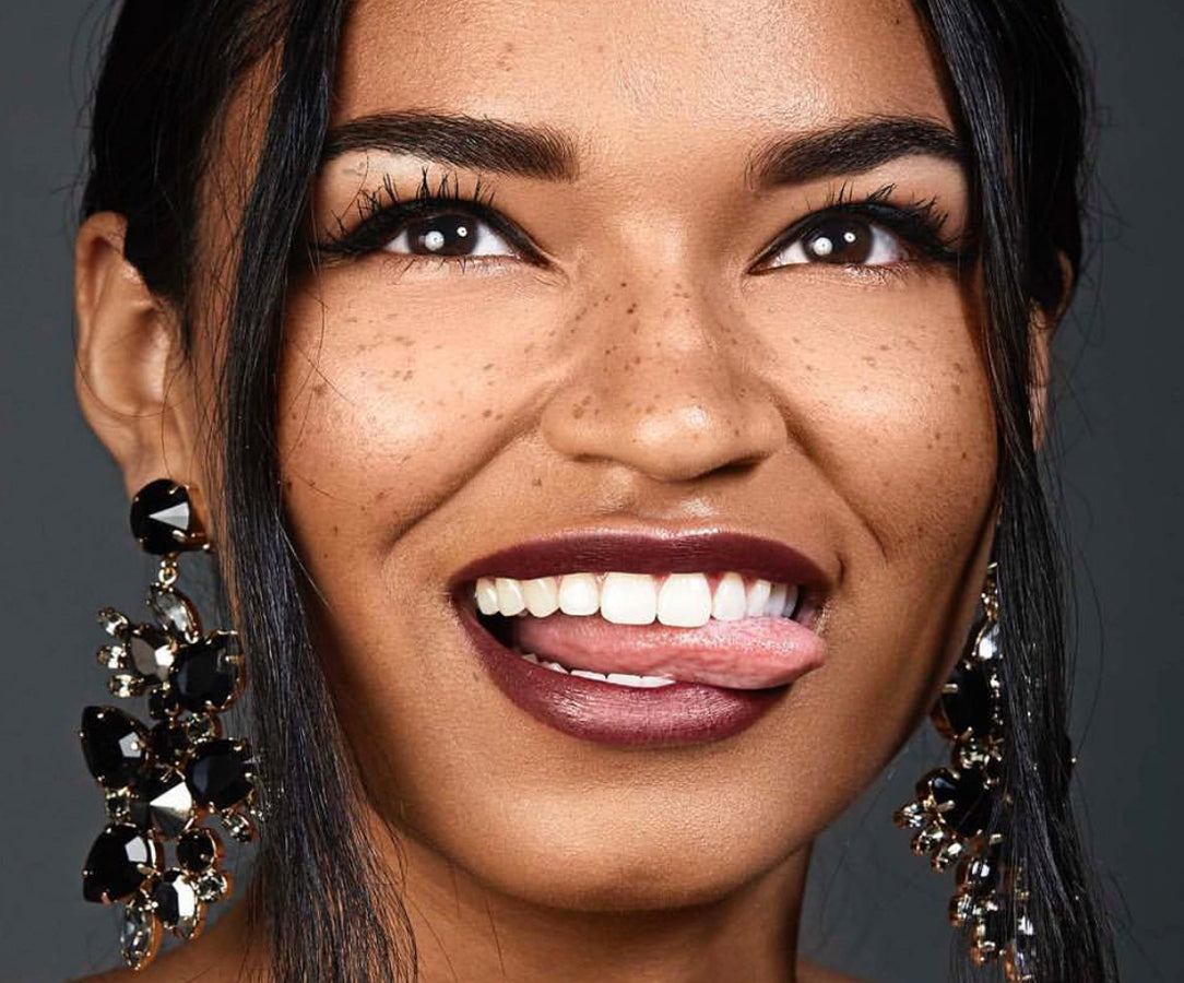 Starting the Fake Freckles Trend – FRECK BEAUTY